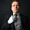 butler (【Noun】the head male servant of a house ) Meaning, Usage, and ...