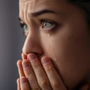 teardrop (【Noun】a single tear from the eye ) Meaning, Usage, and ...