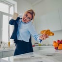 in a hurry (【Phrase】in a quick or rushed way ) Meaning, Usage, and ...