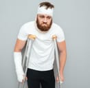 downplay (【Verb】to make something seem less serious or important than ...