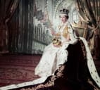 throne (【Noun】the state of being a king or queen ) Meaning, Usage, and ...