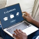 sign up (【片語動詞】報名, 註冊 )意思、用法及發音 | Engoo Words