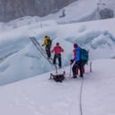 Sherpa Guide Climbs Mount Everest for 26th Time | DMM英会話 デイリーニュース