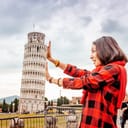 lean (【Verb】to be or move into a sloping or slanted position ) Meaning ...