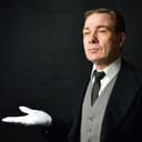 butler (【Noun】the head male servant of a house ) Meaning, Usage, and ...