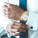 status symbol (【Noun】a possession that shows a person's wealth or high ...