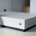 console (【Noun】an electronic device used for playing video games ...