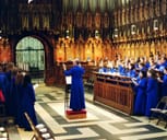 resound (【Verb】(of a sound) to fill or echo throughout a space ...