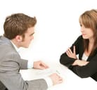 go through (【片語動詞】反覆, 經歷, 瀏覽, 查閱 )意思、用法及發音 | Engoo Words