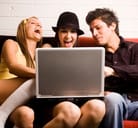 medium (【Noun】a way to convey a message, information or content ...