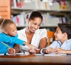 embark (【動詞】) 意思、用法及發音 | Engoo Words