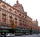 department store (【Noun】) Meaning, Usage, and Readings | Engoo Words