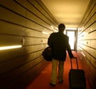 carry-on (【Adjective】) Meaning, Usage, and Readings | Engoo Words