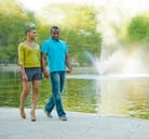 take a walk (【片語】) 意思、用法及發音 | Engoo Words