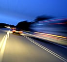 accelerate (【動詞】加速 )意思、用法及發音 | Engoo Words