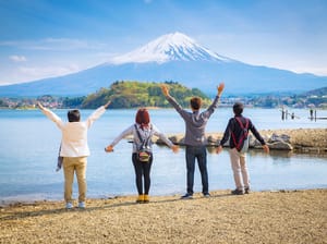 Overcrowding an Increasing Problem at Mount Fuji | Engoo 每日新聞