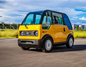 Thousands Preorder Japanese One-Seater EV | Engoo 每日新聞