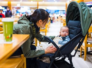 Babysitting Services Help Families Explore Japan | Engoo Daily News