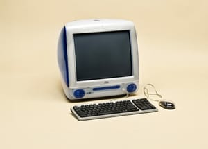 Y2K: The Bug That Worried the World in 1999 | Engoo 每日新聞