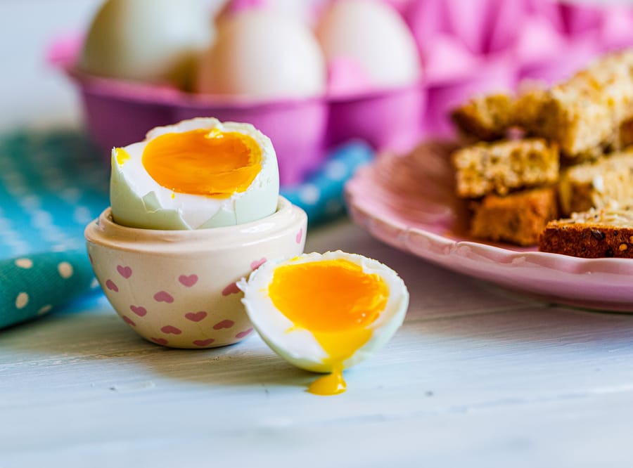 how to cook boiled egg in microwave