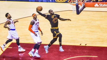 LeBron James Becomes Highest Scoring NBA Player of All Time | Engoo 每日新聞