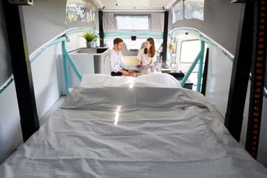 Solar Power Mobile Home Can Travel 730km on Sunny Day | Engoo Daily News