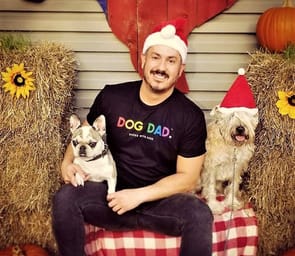 'Dudes and Dogs' Group Helps Men Talk About Feelings | Engoo Daily News