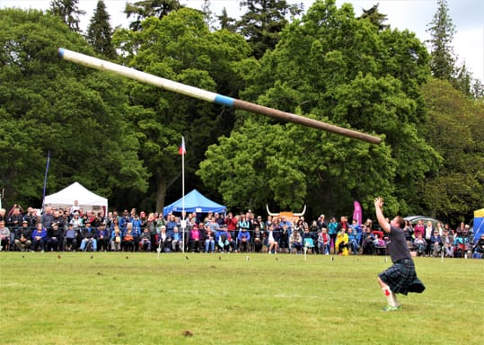 Test Your Strength at the Highland Games | Engoo 每日新聞
