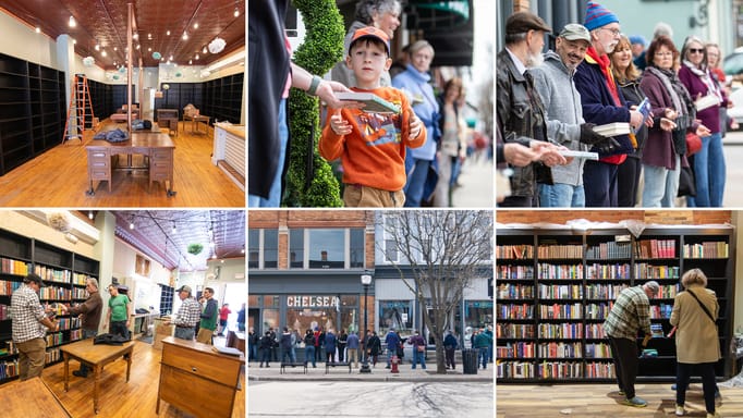 Community Helps Move Bookstore One Book at a Time | Engoo Daily News