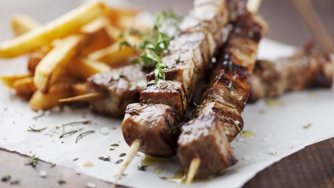 Simple, Fresh, Delicious: The Best of Greek Food | Engoo Daily News