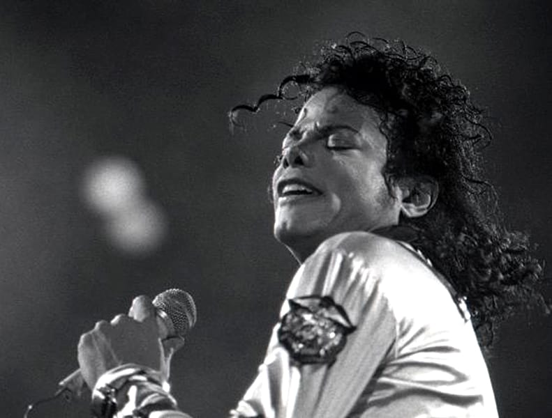 New Book on Michael Jackson Explores Singer’s ‘Genius’ | Engoo Daily News