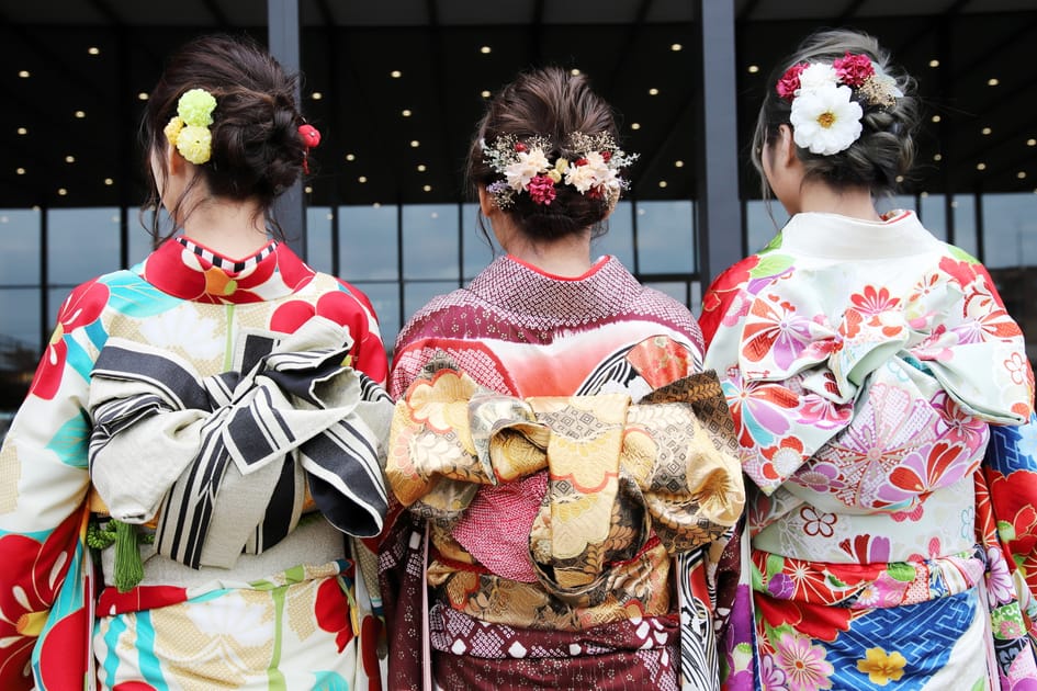 Japan Lowers Age Of Adulthood From 20 To 18 Engoo Daily News