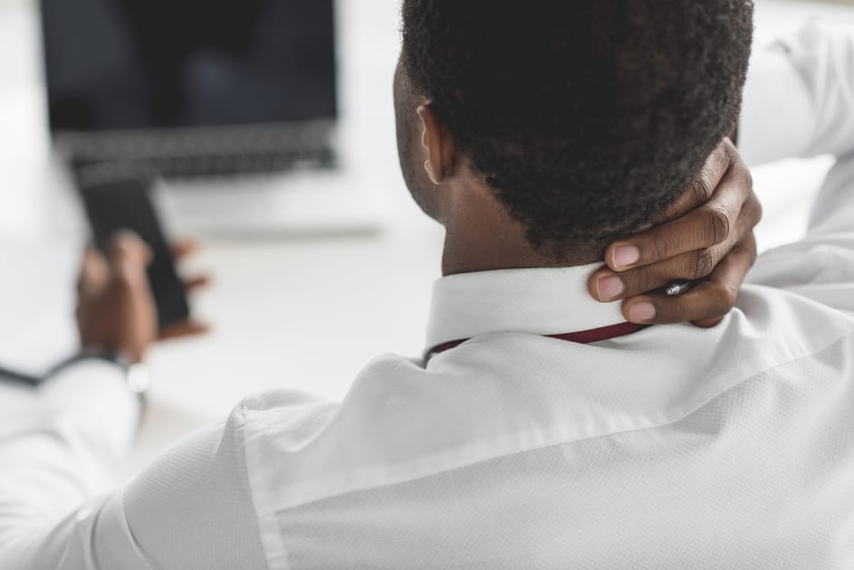 Exercises to Help 'Tech Neck' | Engoo 每日新闻