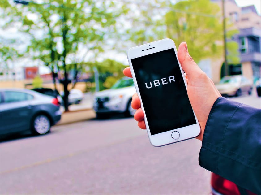 Uber Taxi Service Comes to Tokyo | Engoo 每日新闻