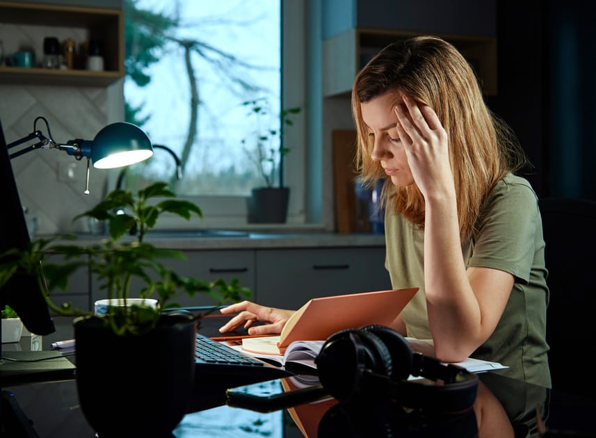 Tired at Work? Here's How to Get Through the Day | Engoo