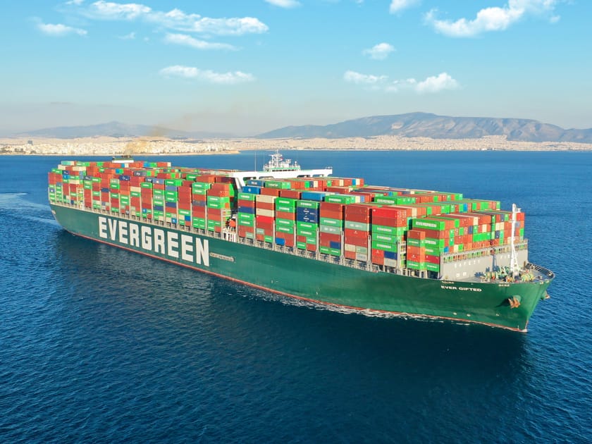 Evergreen Ship Freed After Month Stuck in US Bay | Engoo 每日新闻