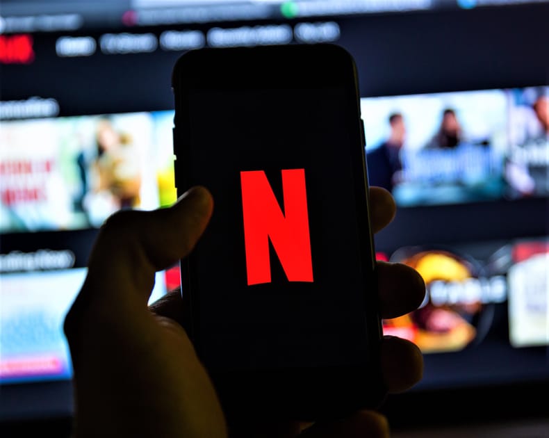 Netflix Launching New, Cheaper Service — with Ads | Engoo Daily News