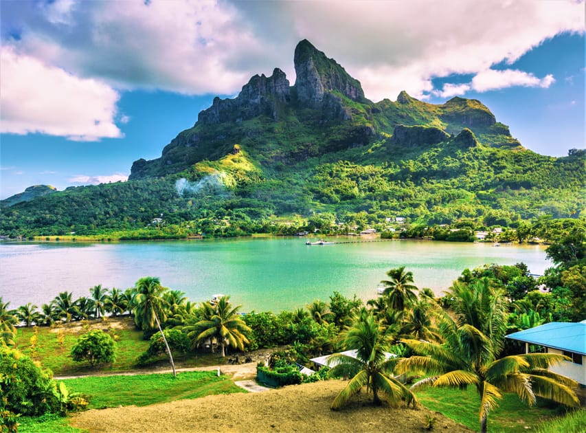 French Polynesia Voted World's Friendliest Country | Engoo 每日新聞