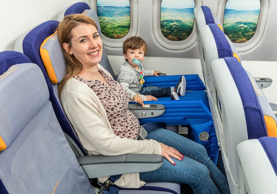 Award Encourages New Designs for Inside Airplanes | Engoo