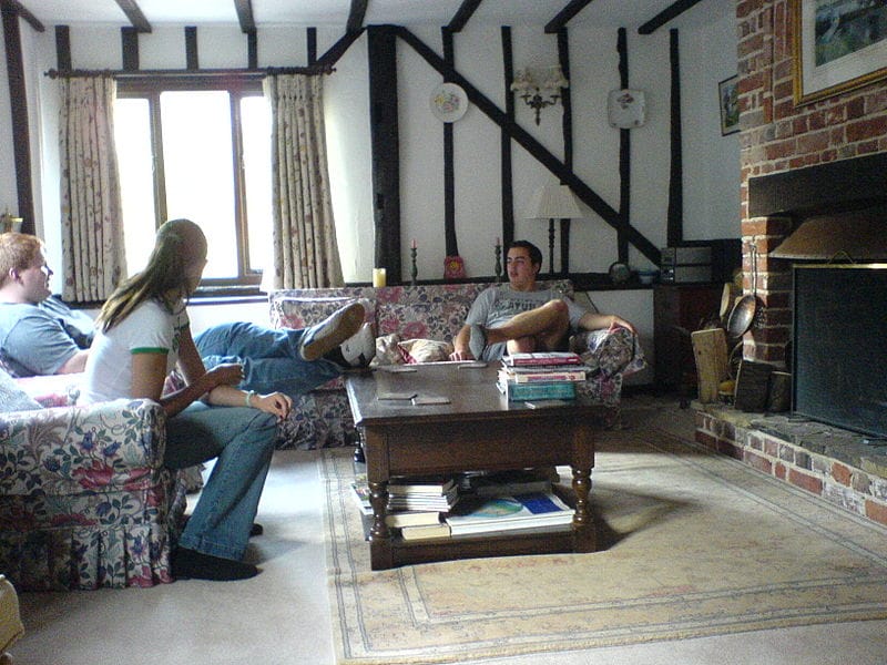 Make Yourself at Home! Part 2 | Engoo Daily News