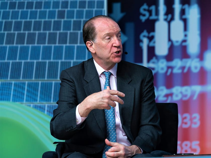 IMF: High Inflation Worsens Outlook for World Economy | Engoo Daily News