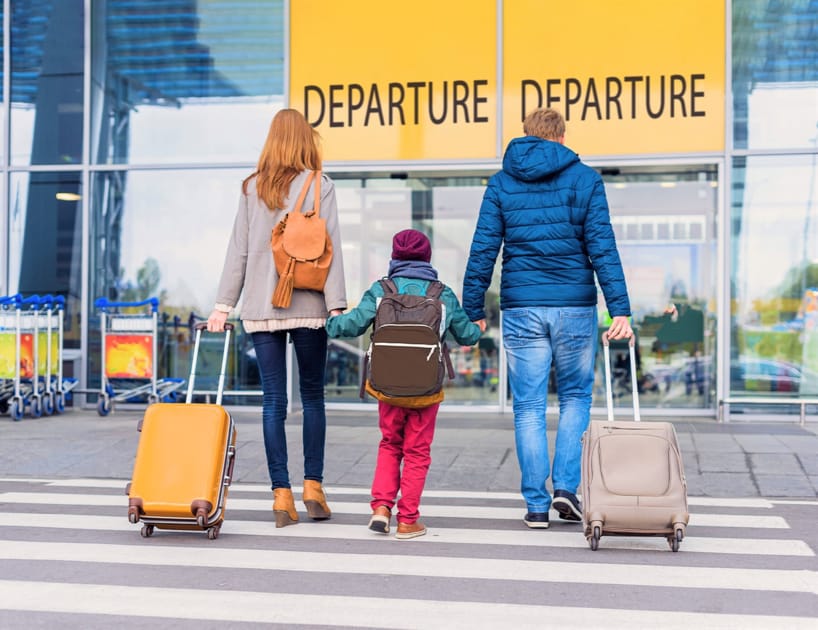 Flying with Kids: How to Survive the Journey | Engoo Daily News