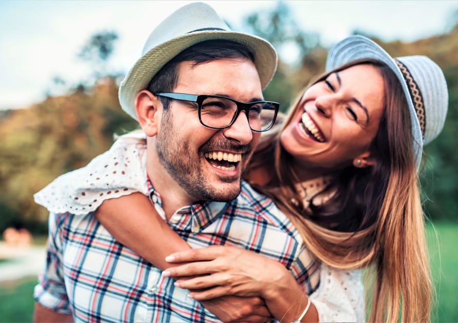 Research Finds Most Couples Start as Friends | Engoo 每日新聞