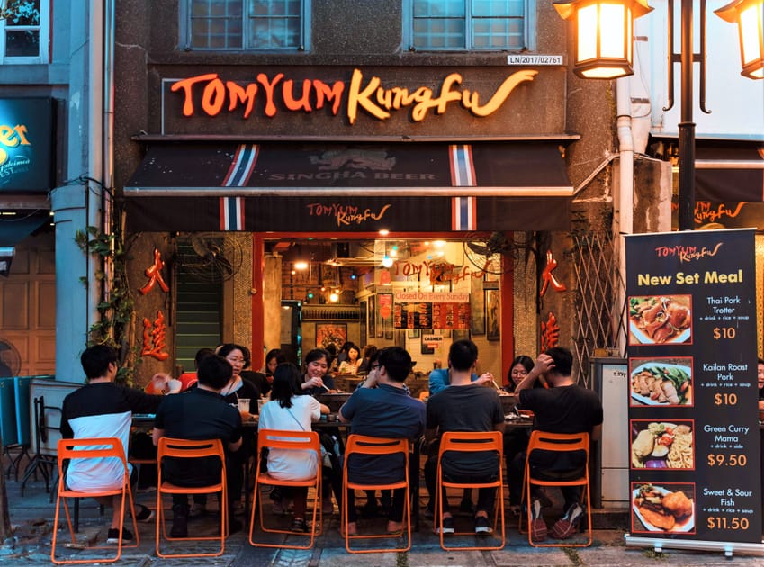 Why Are Thai Restaurants So Common Around the World? | Engoo 每日新闻