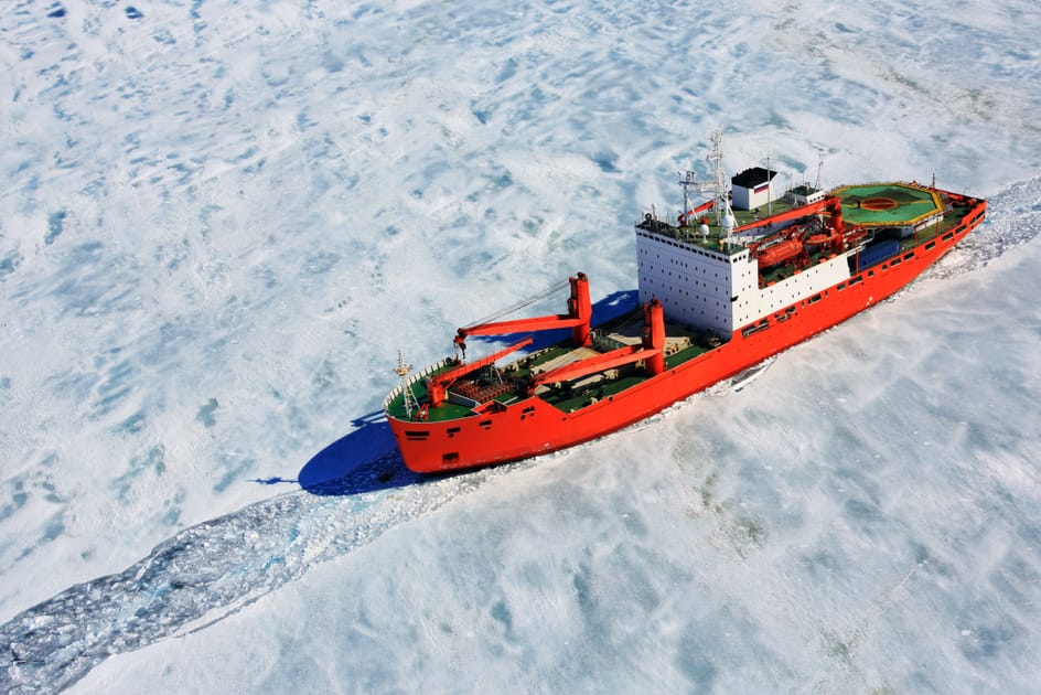 Arctic Warming Means Battles for Shipping and Riches | ข่าวประจำวัน Engoo