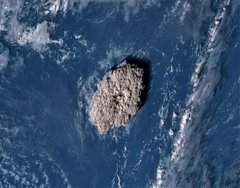 Damage on Tonga Remains Unknown After Eruption | Engoo Daily News
