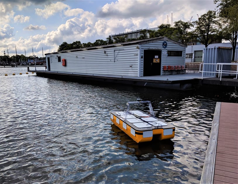 Self-Driving Boats Tested in Amsterdam | Engoo 每日新闻