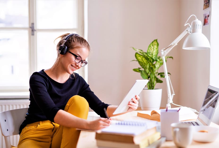 The Best Ways to Study at Home | ข่าวประจำวัน Engoo