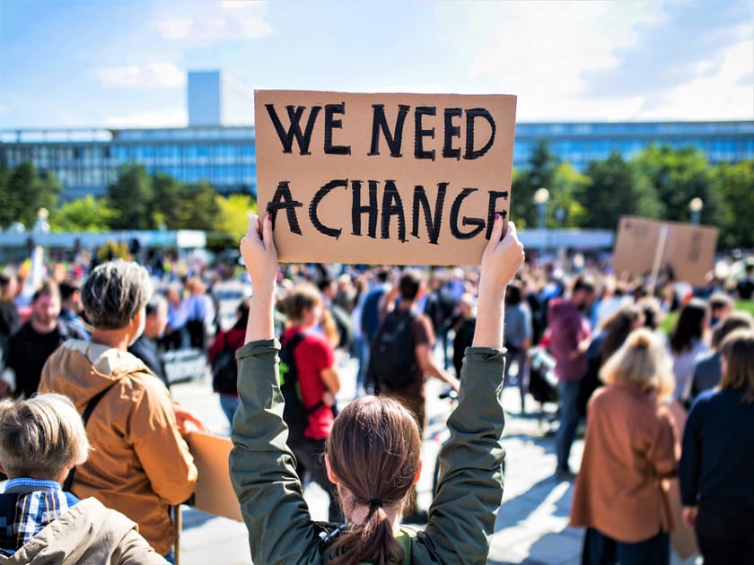 Survey: 95% of Young People Worry About Climate Change | Engoo 每日新聞