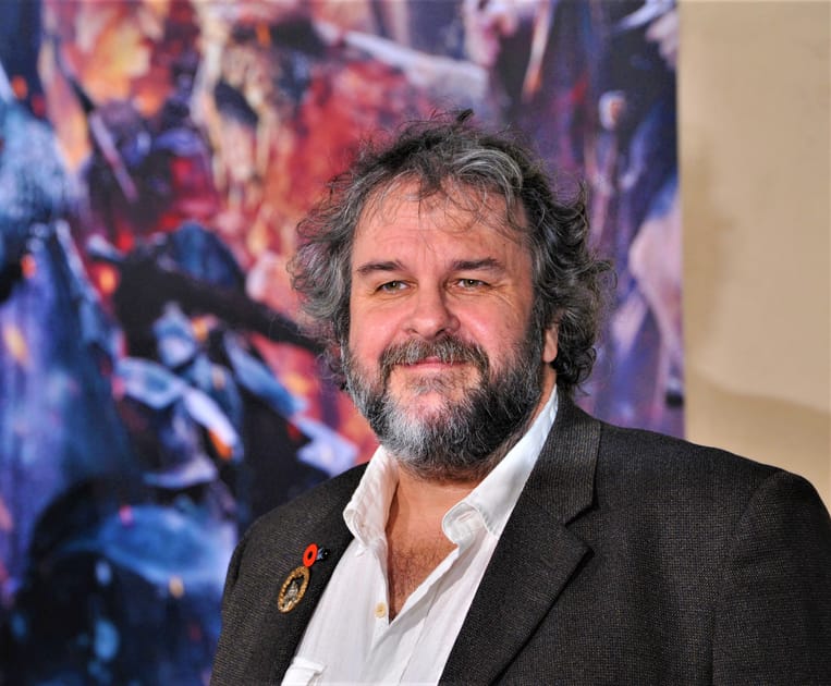 Peter Jackson Named 2021's Highest Paid Entertainer | Engoo 每日新聞